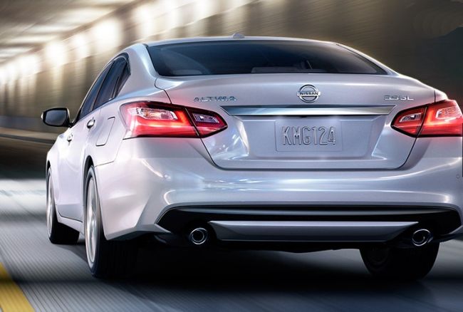 2016 Nissan Altima Review Info Specs News
