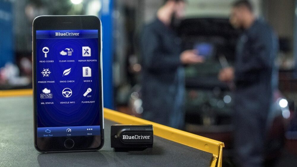 Fixd Vs Bluedriver: Which One is Better? - frogcars.com