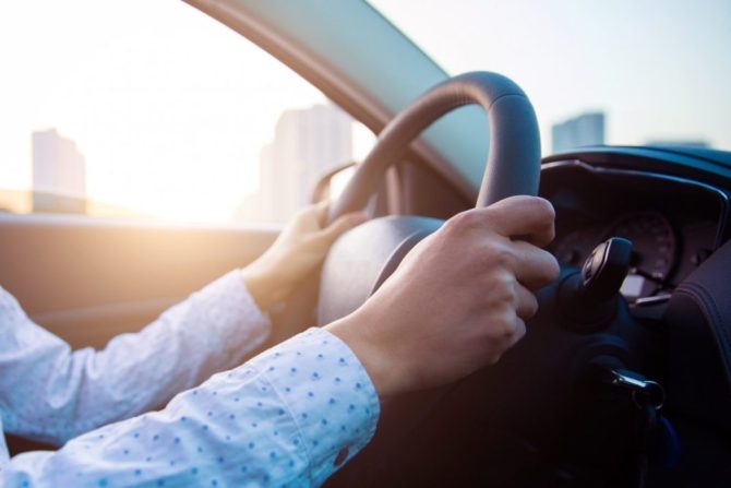 How to Choose a First Car for a Student - frogcars.com