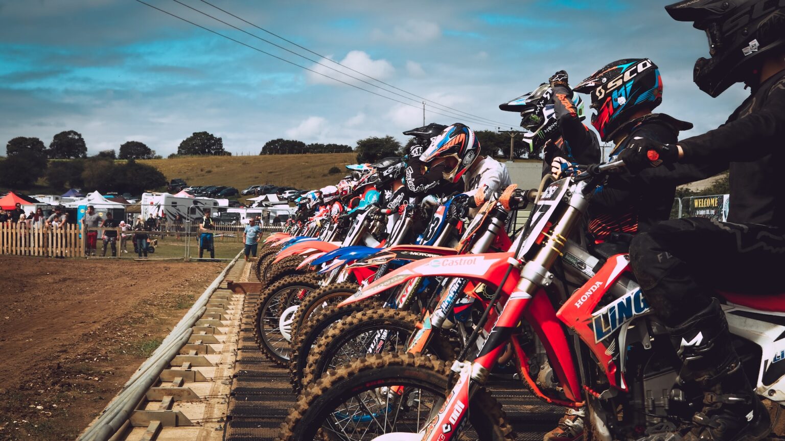 How to Get Into Motocross: A Step-by-Step Guide for Beginners ...