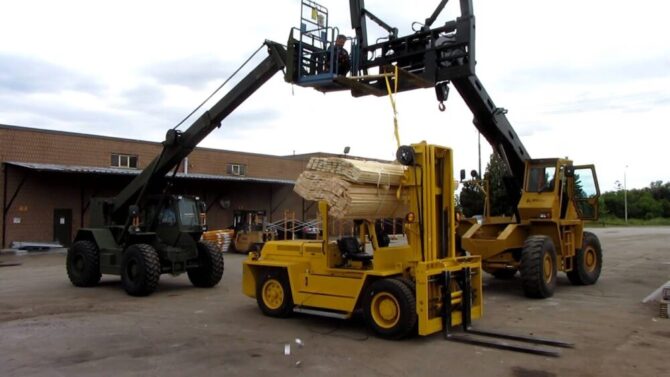 Uses of Different Components of a Forklift - frogcars.com