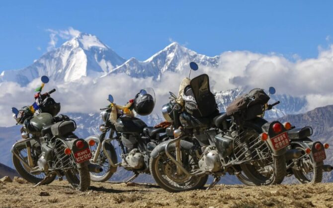 Riding Comfortably: 6 Things You Need for a Motorcycle Tour (2023 ...