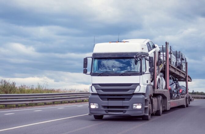 Transporting Cars Across State Lines - 2023 Guide - frogcars.com