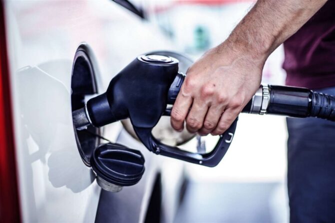 How to Choose the Right Fleet Gas Card: Essential Tips and Comparison ...